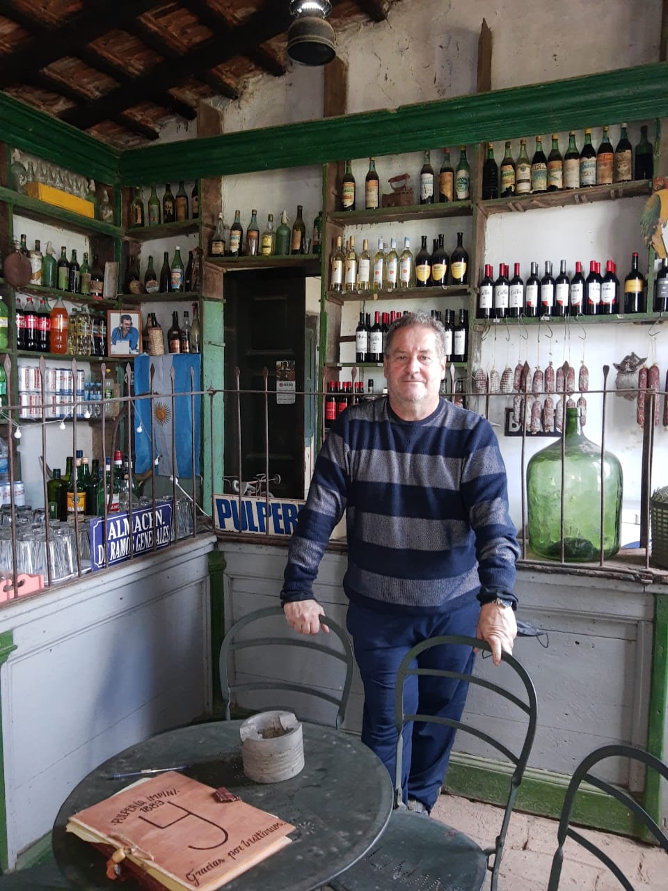 Jorge Impini presentó su libro sobre la historia del lugar – Diario El ...