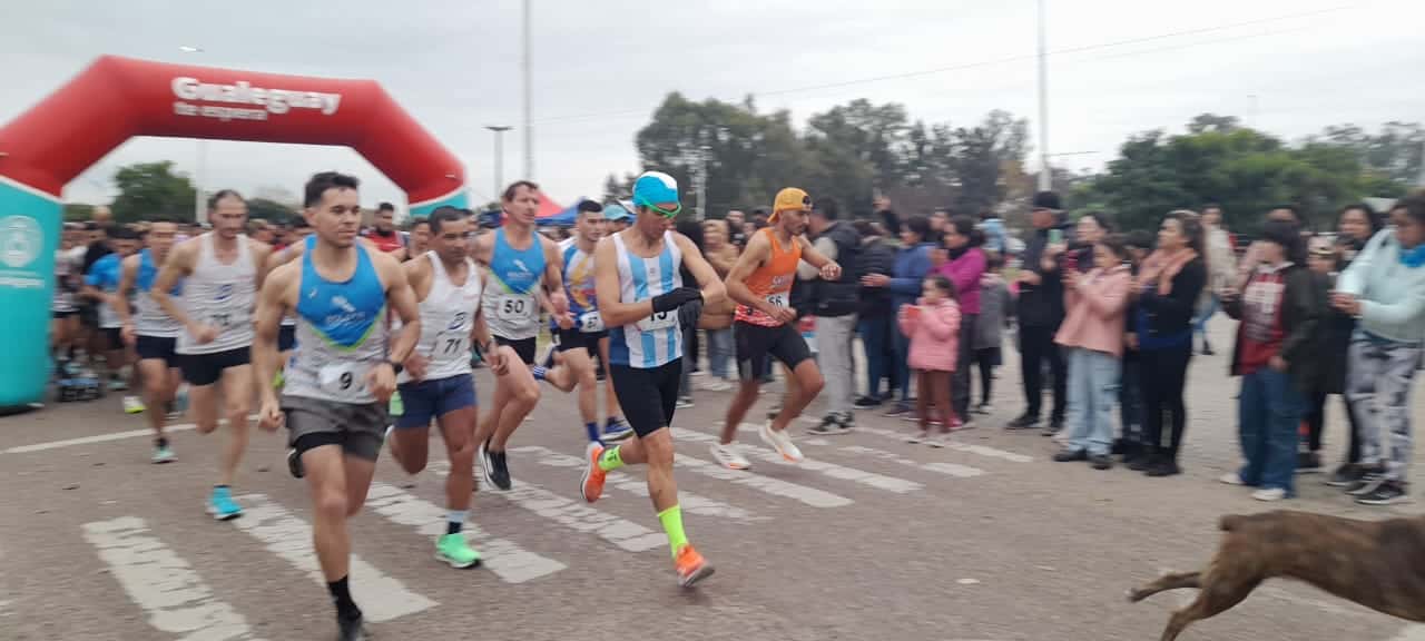 Sergio Meoniz se adjudicó la 24º Edición del Maratón "Ciudad de ...
