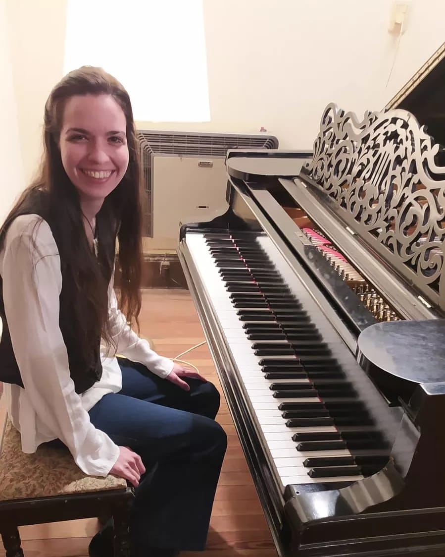 Nerina Pitón: “Soy una afortunada por poder interpretar y enseñar ...