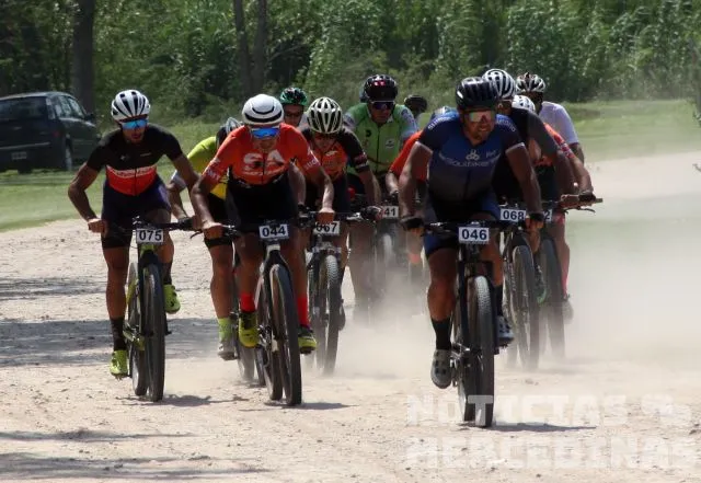 Una de Rural Bike con el condimento del clima – Diario El Debate Pregón